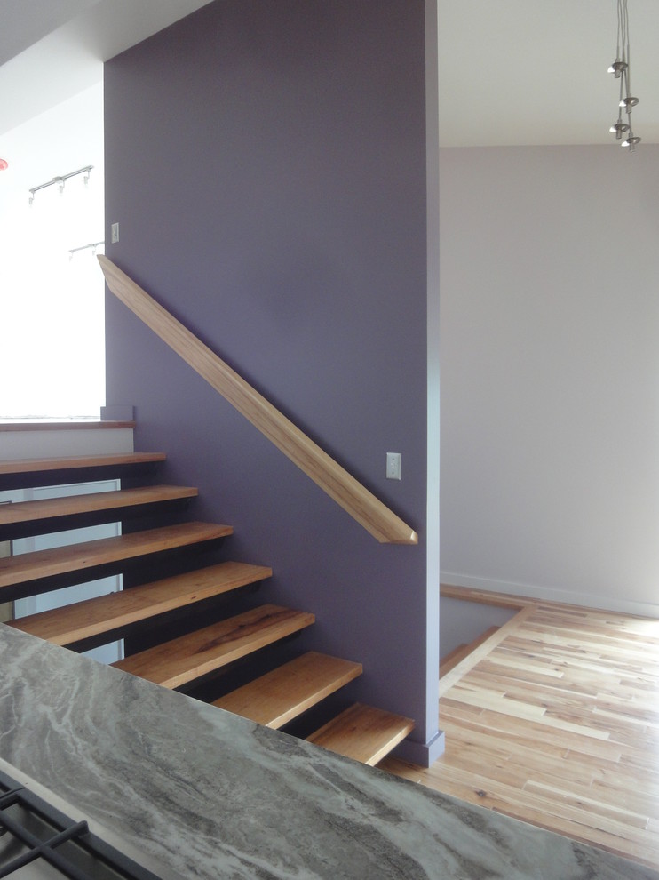 SPLIT LEVEL HOUSE - Staircase - New York - by I-KANDA ARCHITECTS | Houzz