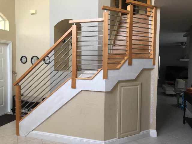 Stair case modern railing - Modern - Staircase - Miami - by MCH Custom ...