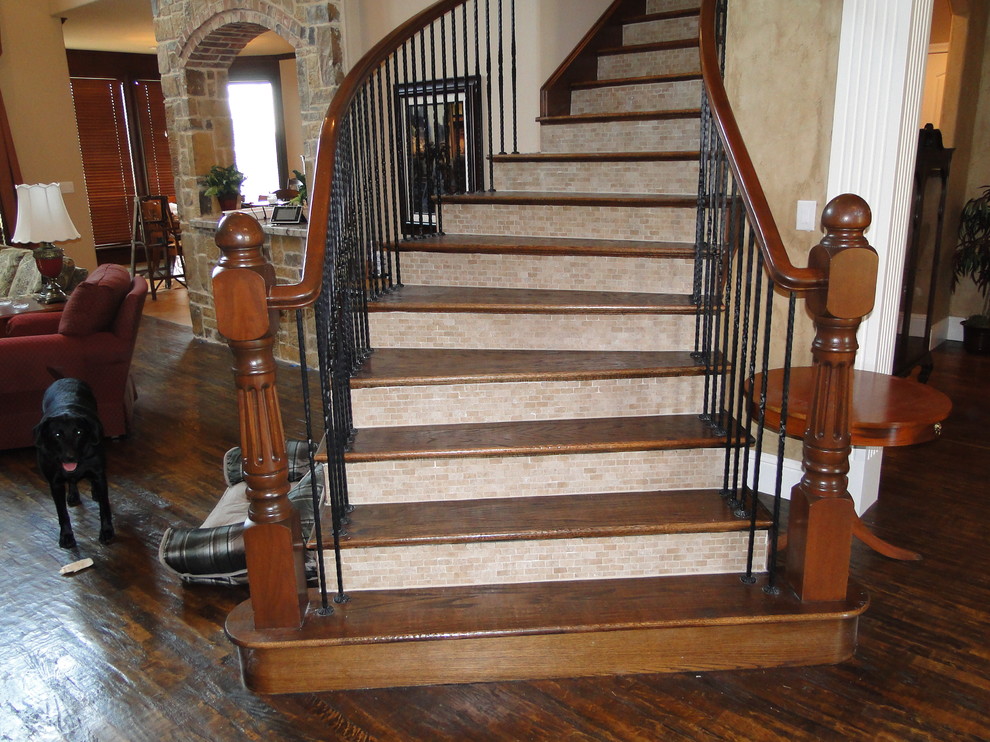 Staircase - Traditional - Staircase - Dallas - by Design Floors | Houzz