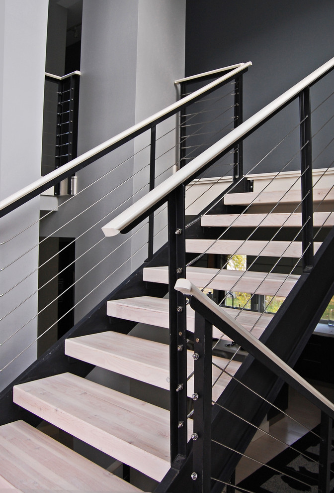 Stow, OH : Cable Infill & Fittings for Extensive Stairway ...