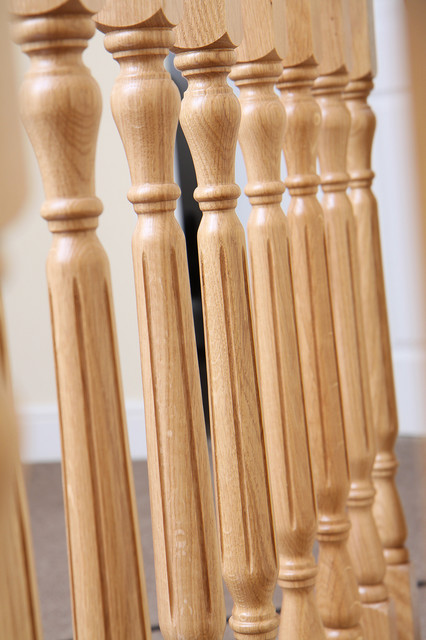 Turned and Fluted Spindles and Newel Posts - Classique - Escalier ...