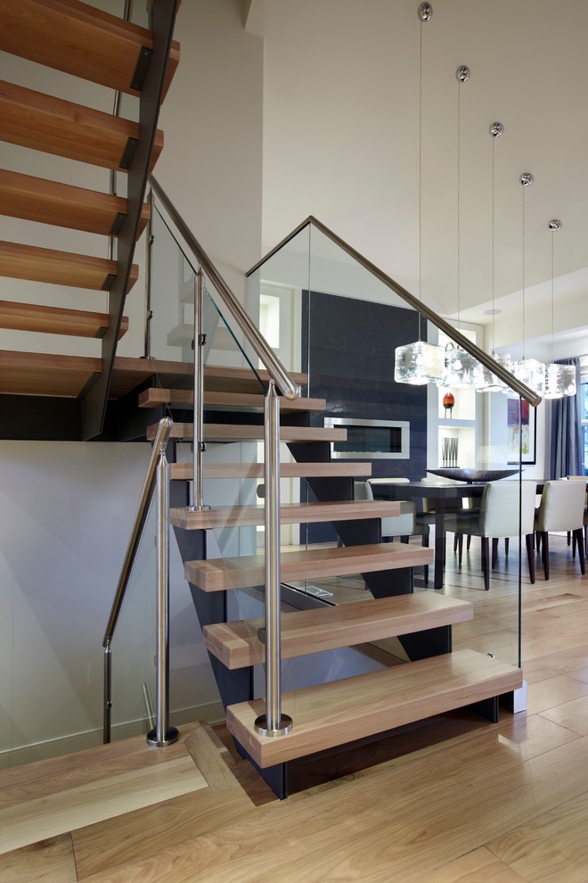 Upscale Modern - Modern - Staircase - Toronto - by Parkyn Design | Houzz