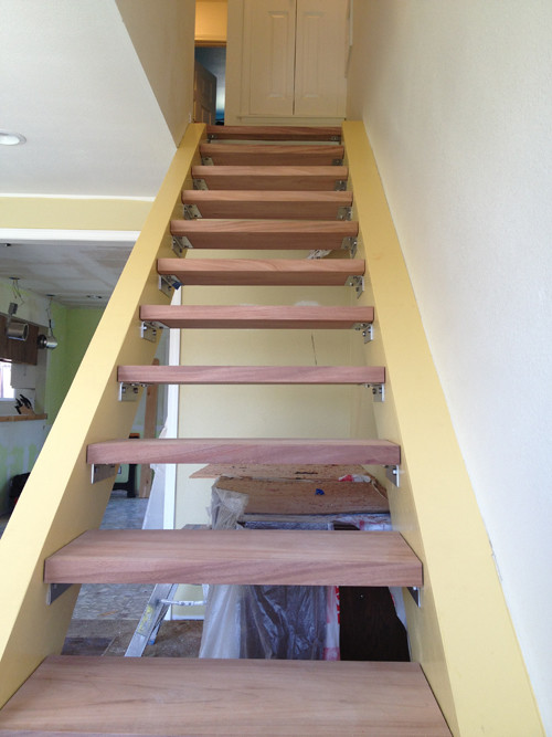 Ventura Stair Treads - Modern - Staircase - Los Angeles - by J Weir ...