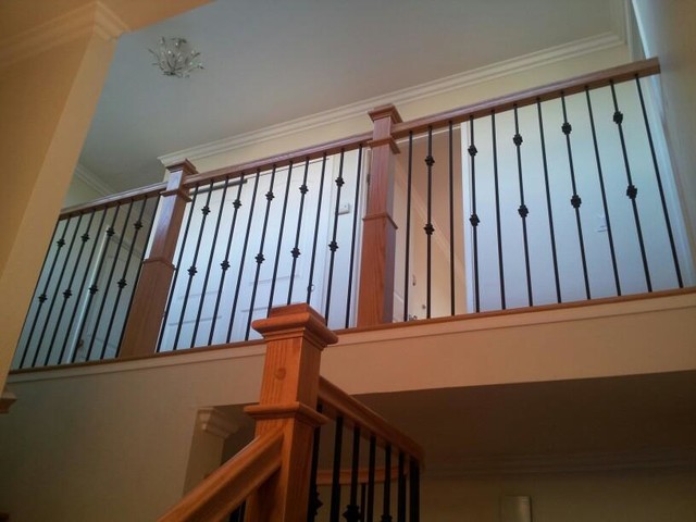 Welded Iron Railing to Wood-and-Iron Mix - Contemporain - Escalier ...