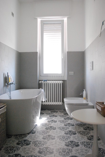 Scala di grigi per una casa moderna | 80 MQ - Contemporain - Salle de ...