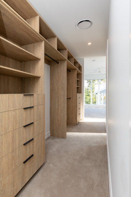 New Farm - Modern - Wardrobe - Brisbane - by Abode Construction | Houzz UK