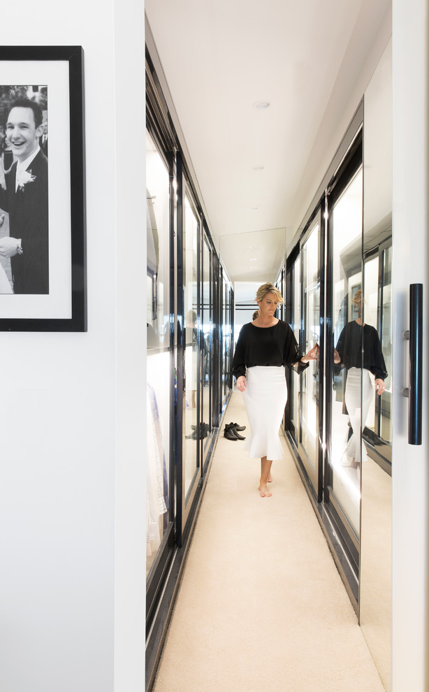 WALK IN ROBE (HIS) - Contemporary - Closet - Gold Coast - Tweed - by ...