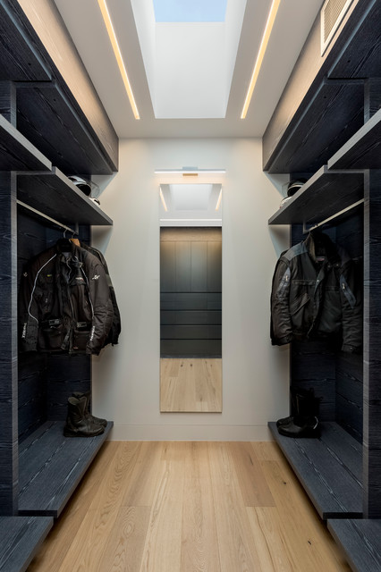 Waterfront Modern - Contemporary - Wardrobe - Sydney - by Tim Roberts ...