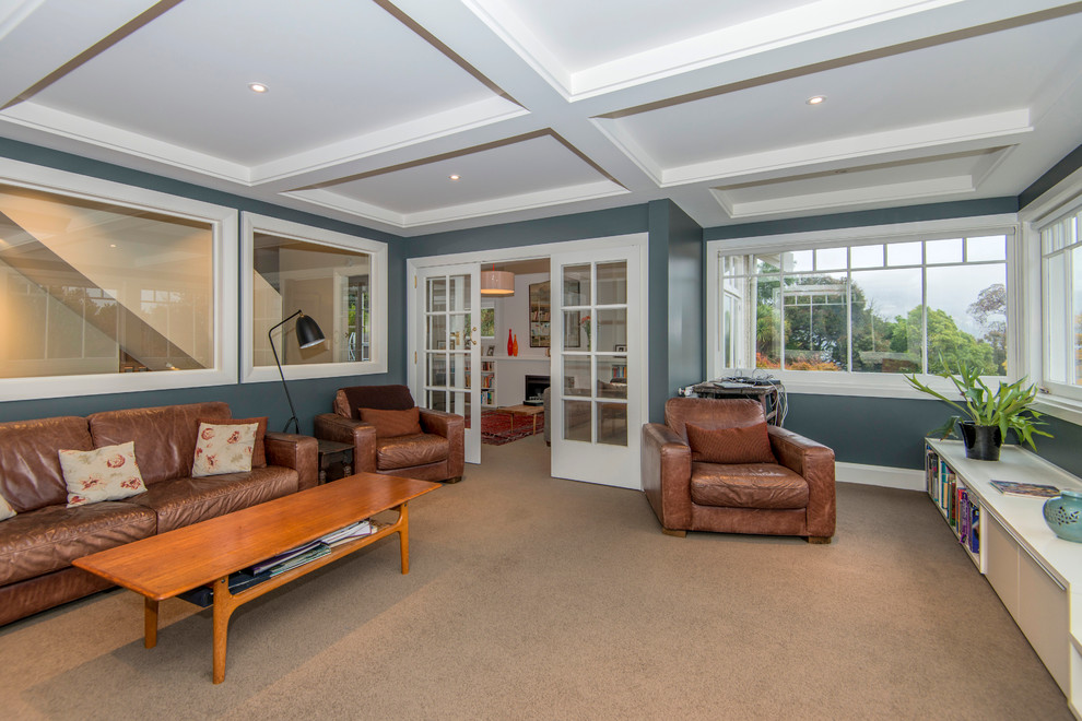 Award Winning Heritage Home Repair and Alteration - Classique - Véranda ...