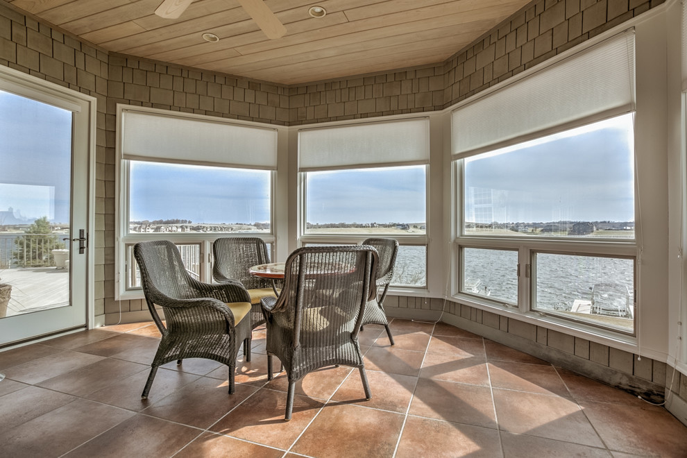 Lakefront ranch - Newport Landing - Traditional - Sunroom - Omaha - by Arjay Builders Inc. | Houzz