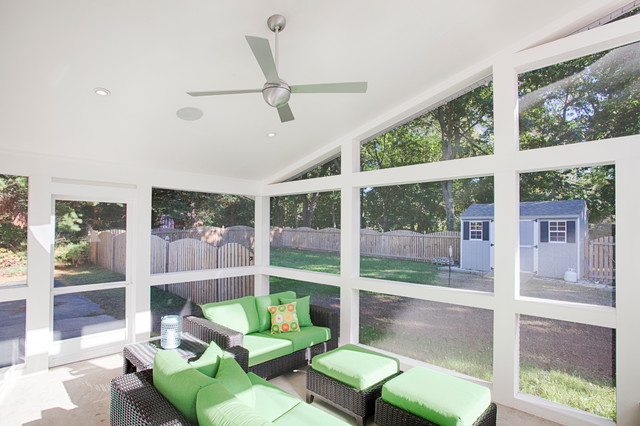 Modern Colonial Makeover - Rétro - Véranda et Verrière - Philadelphie ...