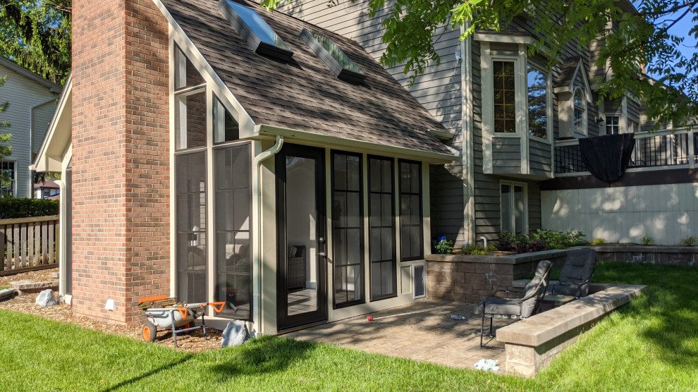 New Three-Seasons Room addition onto a Basement - Contemporary ...