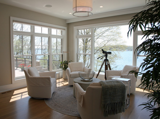 open concept lake house - Di transizione - Veranda - Milwaukee - di ...