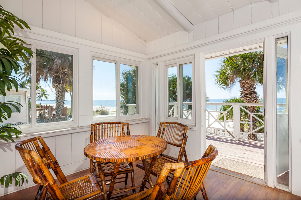 Residential Real Estate - Tropical - Sunroom - Other - by LDR Real ...