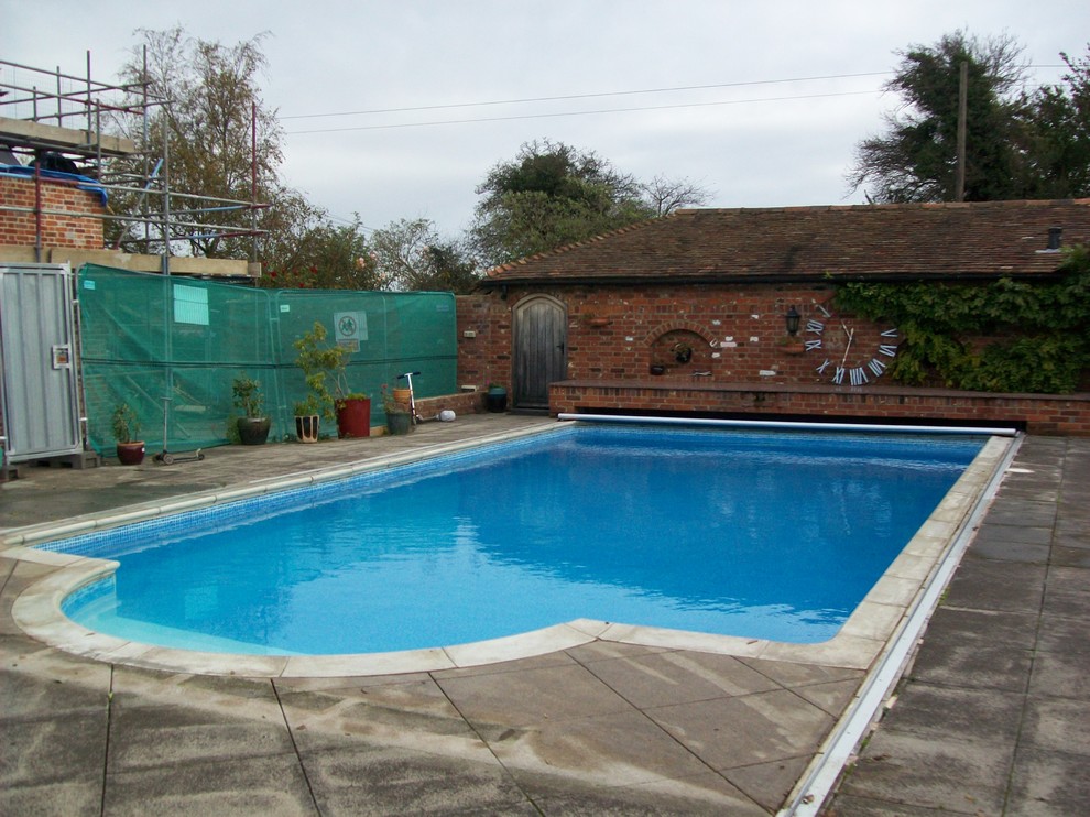 Pool Refurbishment - Case Study 4 - BEFORE - Modern - Pools - Surrey - von Tanby Swimming Pools ...