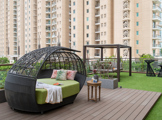DLF Magnolias Apartment - Tropical - Balcony - Delhi - by PURPLE STUDIO ...