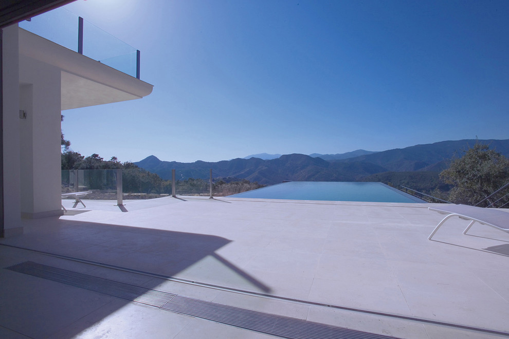 New Build House and Interior in Spain - Contemporain - Terrasse en Bois ...