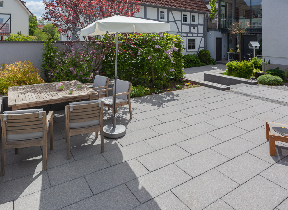 Ein klarer Trend - Alt und Neu verbinden. - Farmhouse - Patio ...