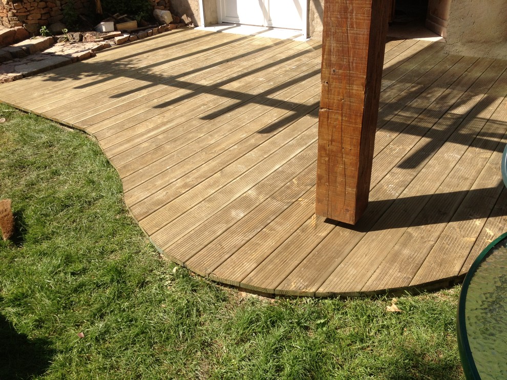 terrasse bois - Contemporary - Deck - Lyon - by PAYSAGE DES SAPINS | Houzz
