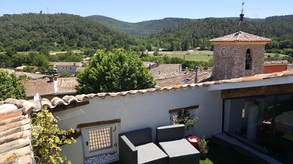 Transformation de comble en terrasse tropézienne, avec piscine bassin ...