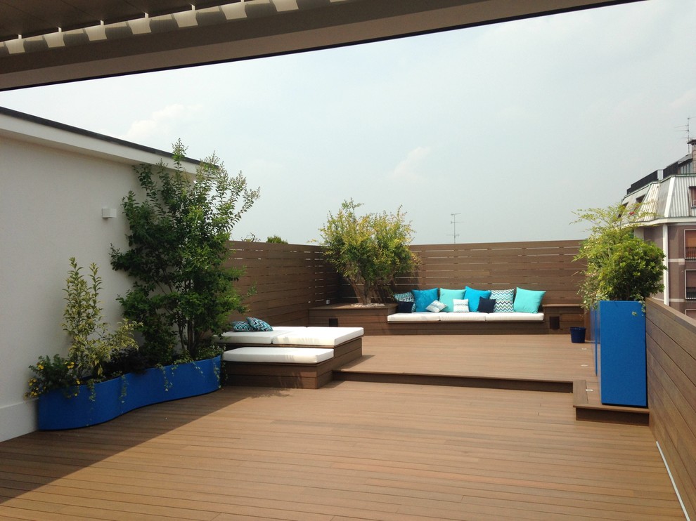 TERRAZZA - i colori del mare in città - Contemporary - Deck - Milan ...