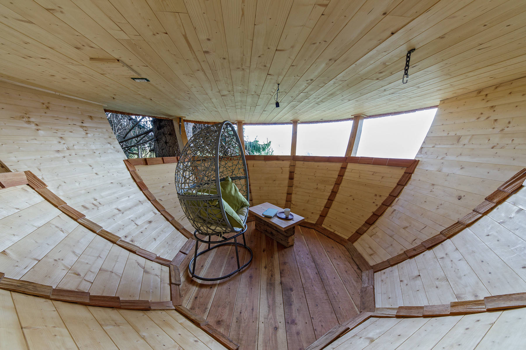 Houzz Tour: Whimsical Treehouses in Italy Touch the Sky