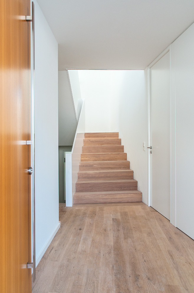 Neubau Einfamilienhaus mit Split-Level - Staircase - Berlin - by fluidlab architektur design | Houzz