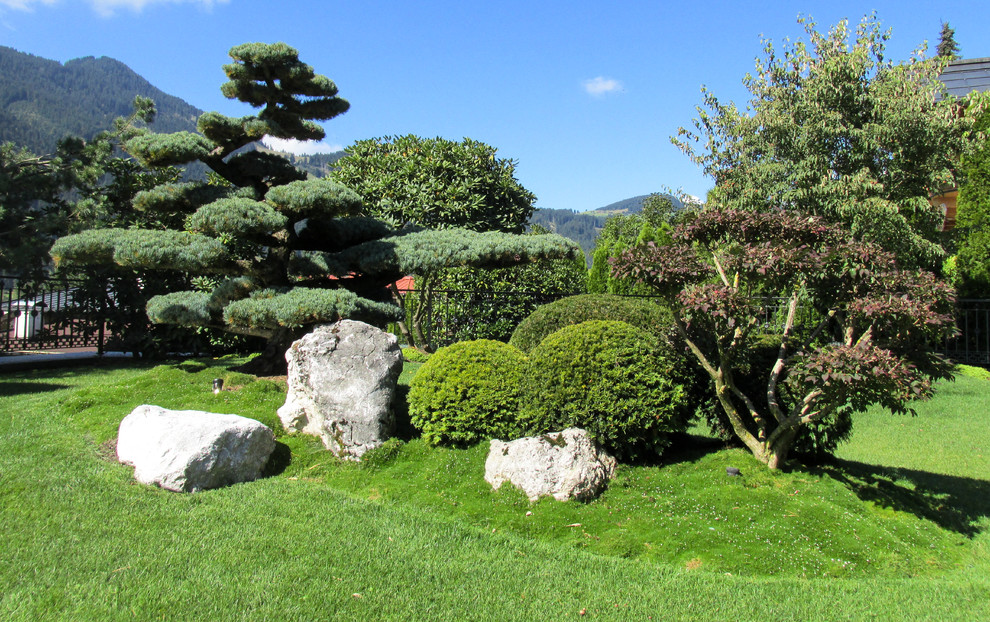 Japanese style garden design & Waterfall construction in Tyrol - Asian ...