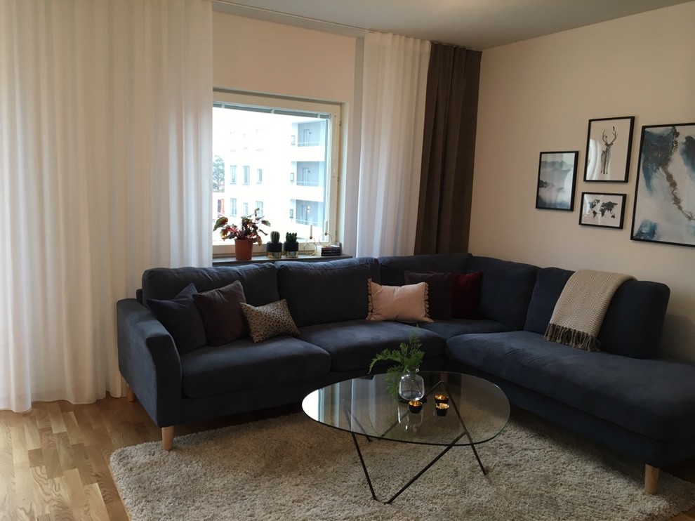 Ny inredning med möbler, konst, gardiner etc - Modern - Living Room ...