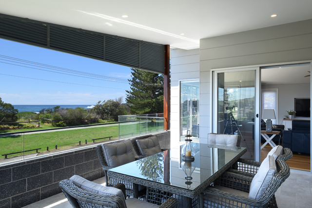 Coastal Design, Grech House, NSW - Bord de Mer - Porche - Wollongong ...