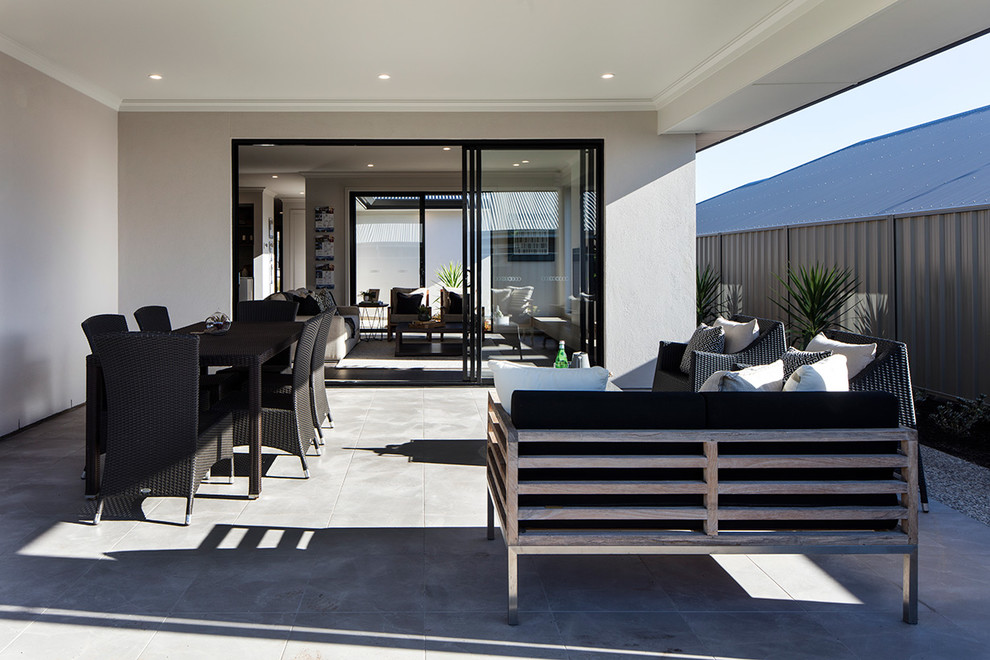 The Straton - Alfresco - Porch - Adelaide - by Weeks Building Group | Houzz