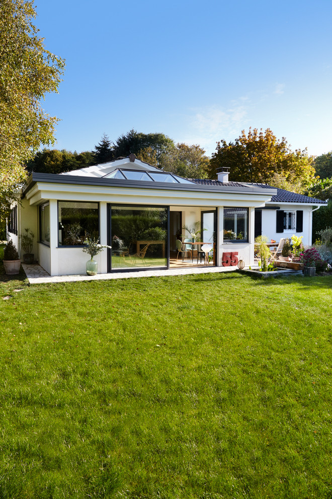 Véranda toit plat Sina - Modern - Sunroom - by Vie & Véranda | Houzz