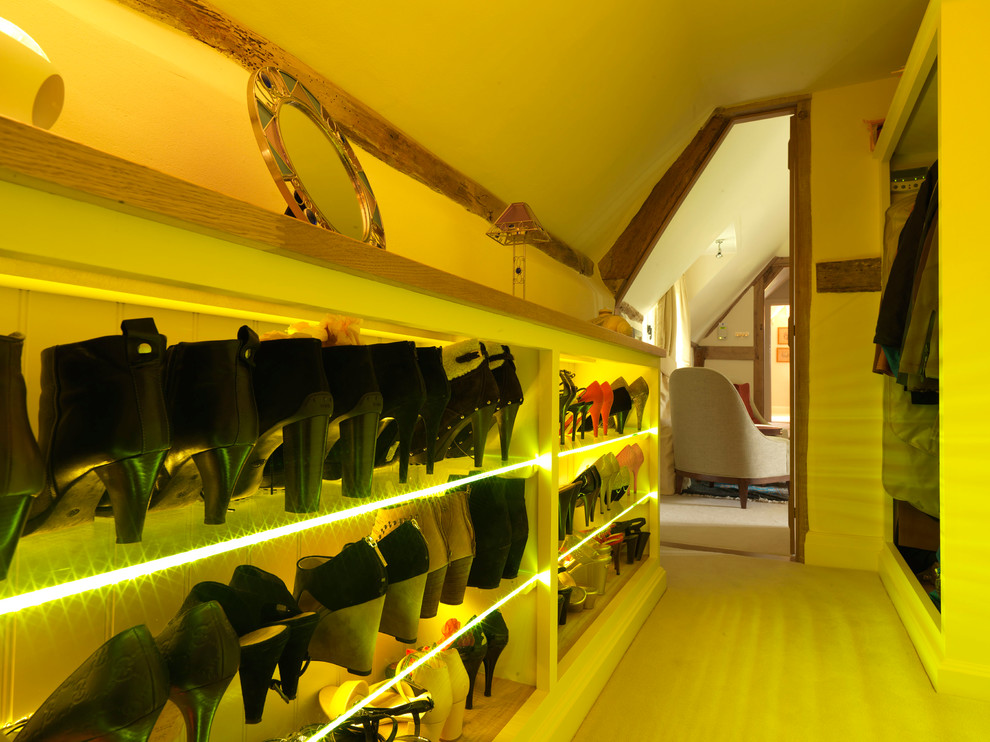 17th Century Thatched Cottage - Farmhouse - Closet - Hampshire - by ...