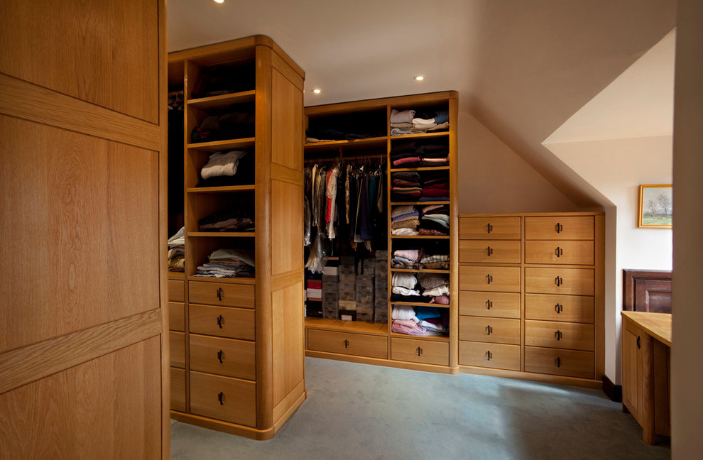 Walk in Dressing Room - Traditional - Wardrobe - Surrey - by Simon ...