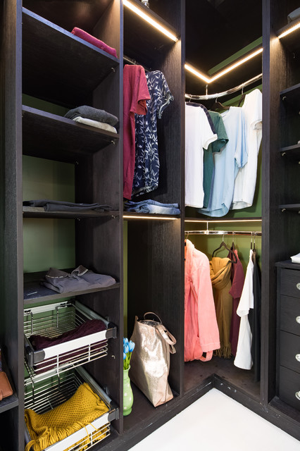 Walk in wardrobe - Small room - Contemporary - Wardrobe - London - by ...