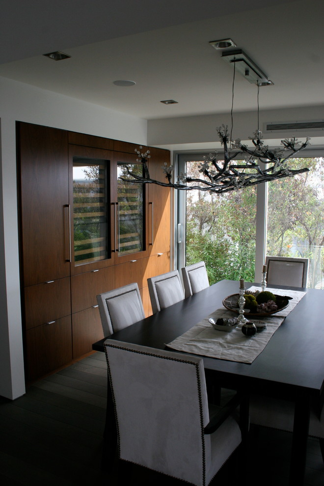 Malibu - Modern - Dining Room - Los Angeles - by David Christjan Fine ...