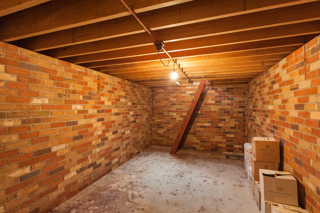 Shed/Man Cave with Underground Wine Cellar - Weinkeller - Brisbane ...