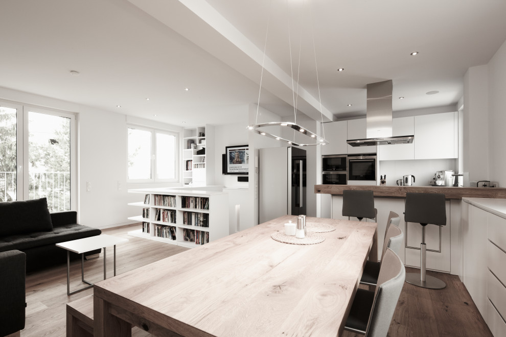 Penthouse Köln - Living Room - Cologne - by HOME Schlafen & Wohnen | Houzz